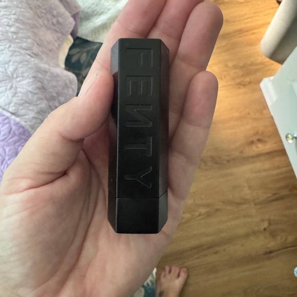 Fenty Beauty | Makeup | 425 Fenty Icon Lipstick Case And Shade Mutha ...